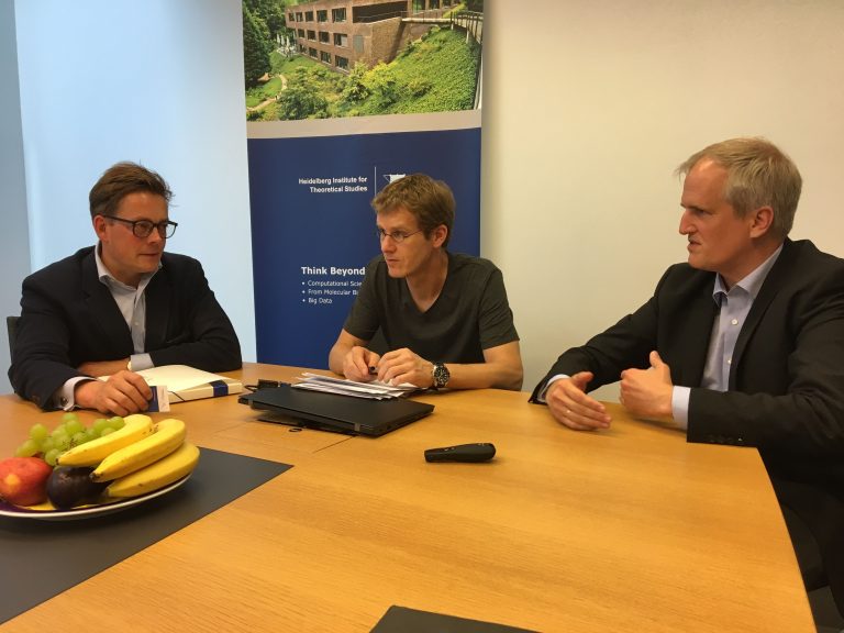 Digitale Mündigkeit und Bürgerrechte - HITS gGmbH